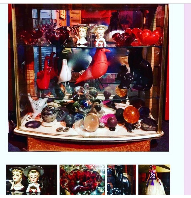 How To Display Your Vintage Collectables – Ridiculously Retro